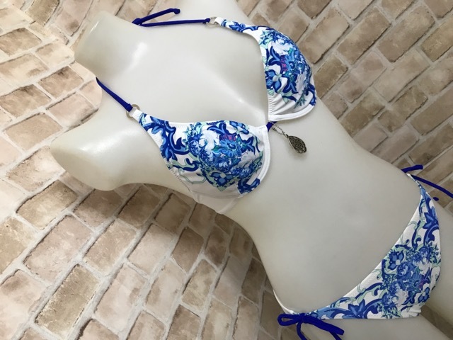 E21079 Defilious デフィリアス 水着 ビキニ 9M(ホルターネック)｜売買されたオークション情報、yahooの商品情報をアーカイブ公開 - オークファン（aucfan.com）