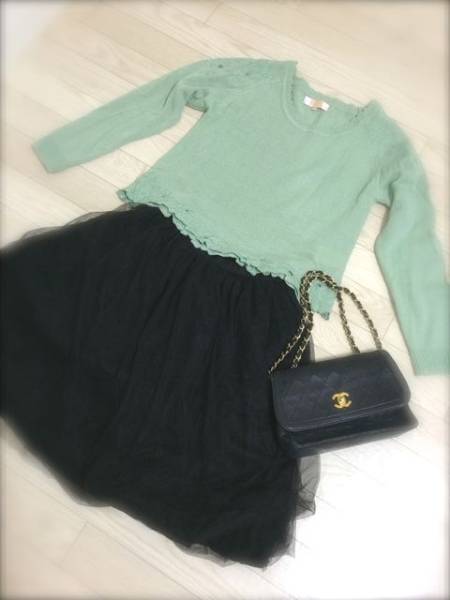 minimum minimumミニマムミニマムグリーン花柄ニット2(Mサイズ)｜売買されたオークション情報、yahooの商品情報をアーカイブ公開 - オークファン（aucfan.com）