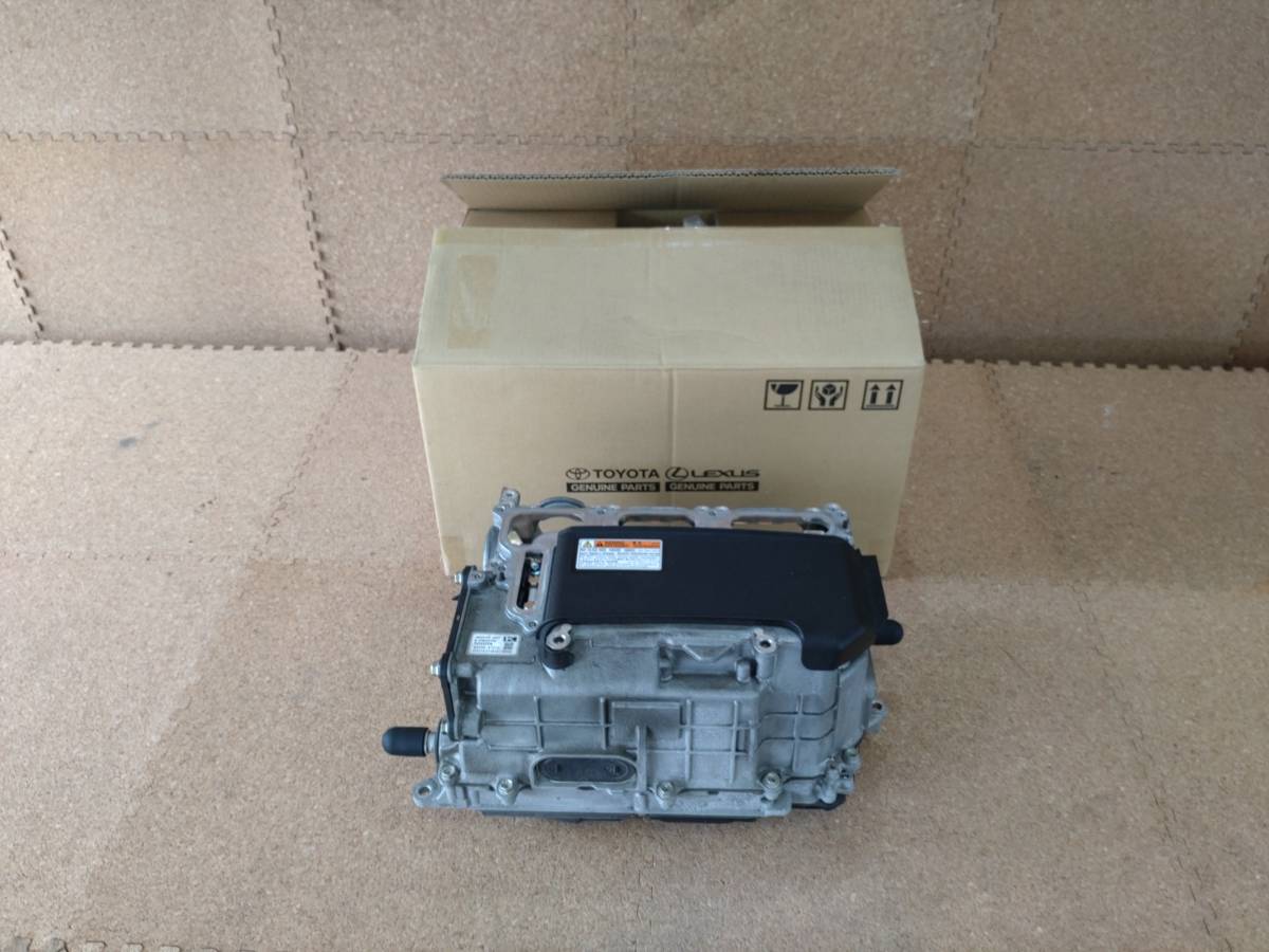 トヨタ プリウス ZVW30 インバーター G9200-47210 G9200-49025 走行距離 5000km R4-2450C-K ...