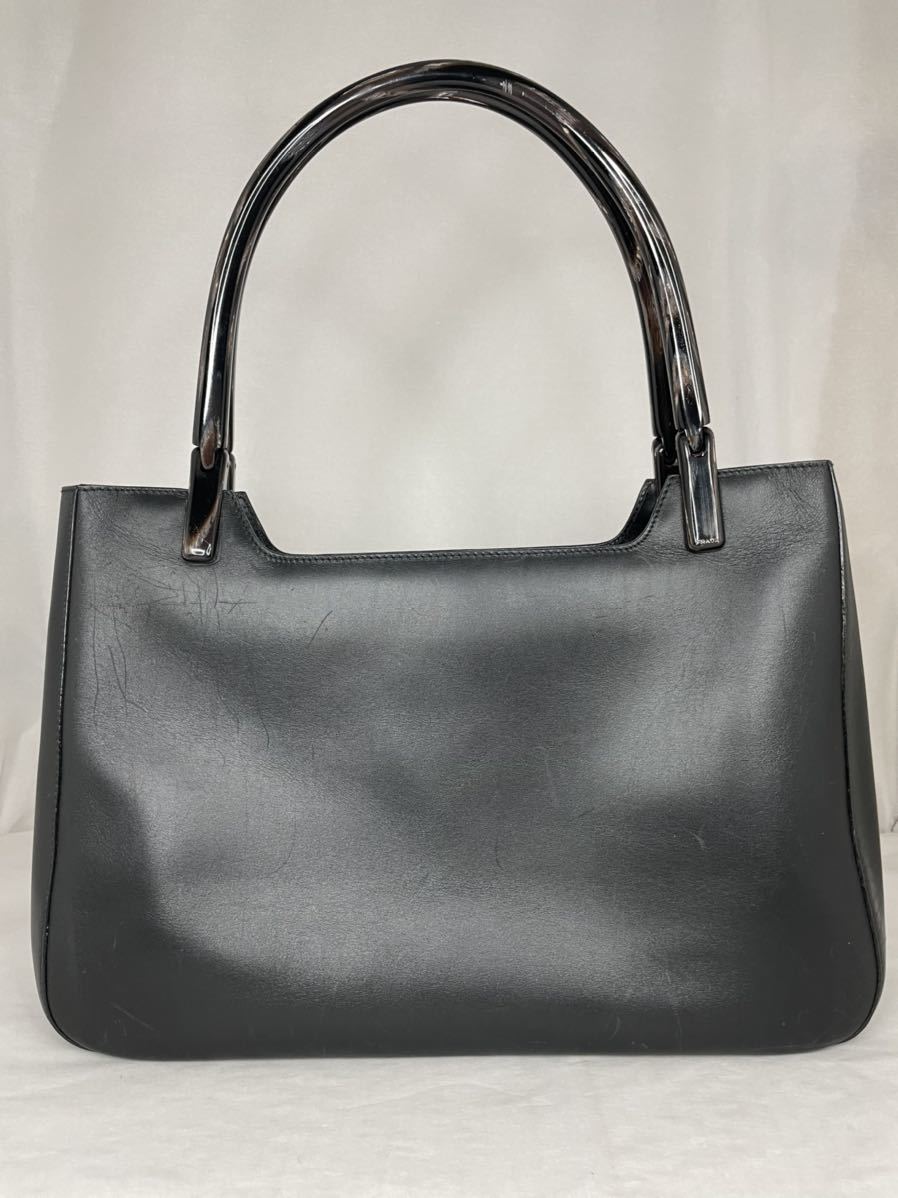 極 PRADA プラダ レザー 鼈甲調 ミニハンドバッグ(ハンドバッグ)｜売買されたオークション情報、yahooの商品情報をアーカイブ公開 - オークファン（aucfan.com）