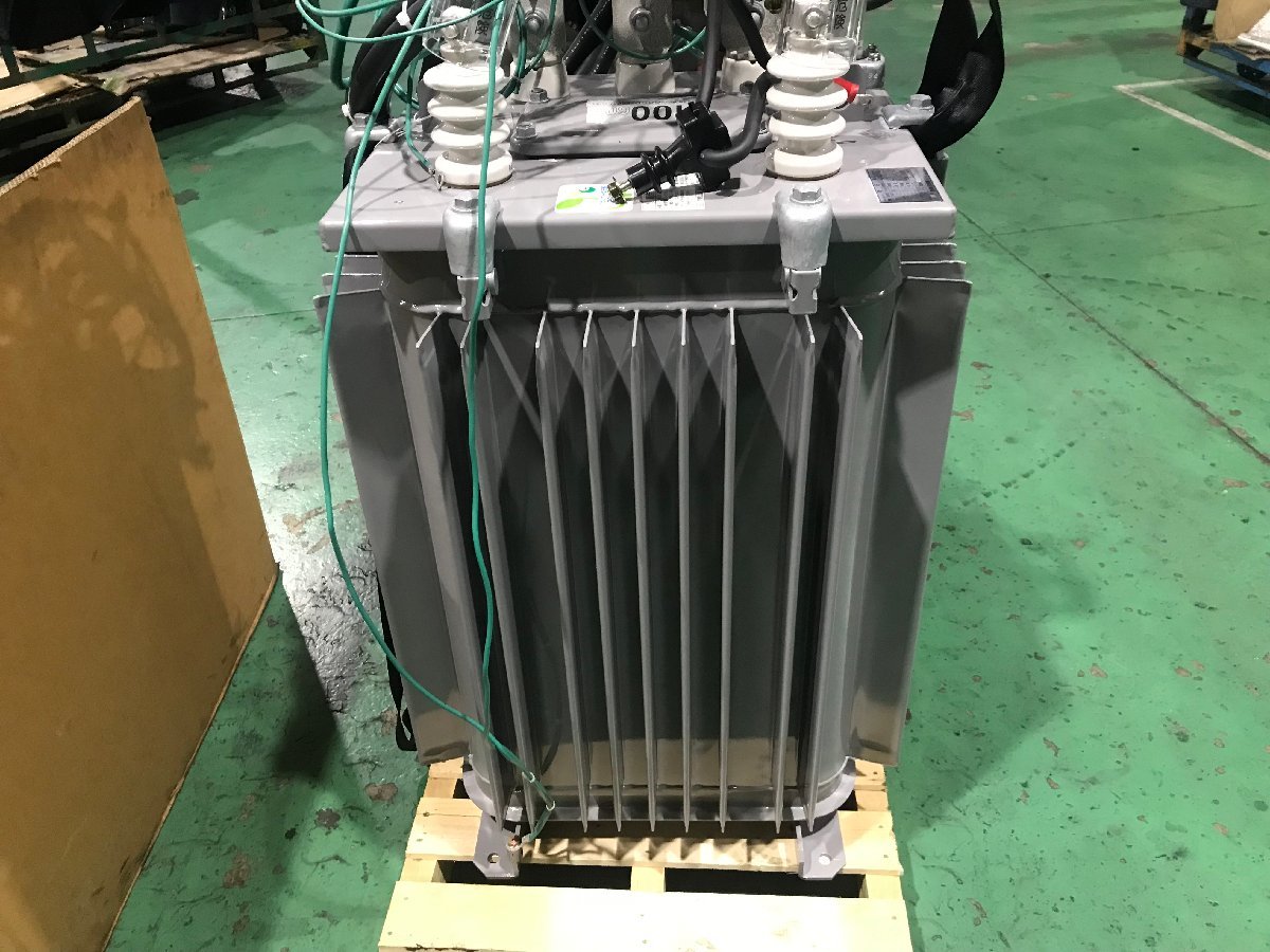 品 2022年製 日立 スーパー トップランナーⅡ SOU-CR3 油入変圧器 100KVA 60Hz 単三専用 キュービクル トランス(ダウントランス、降圧器)｜売買されたオークション情報 ...