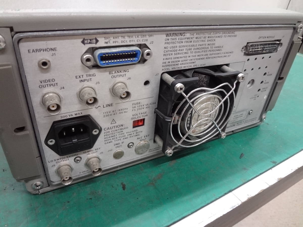 HP 8561B SPECTRUM ANALYZER ヒューレットパッカード HEWLETT PACKARD スペクトラムアナライザー 2 ...
