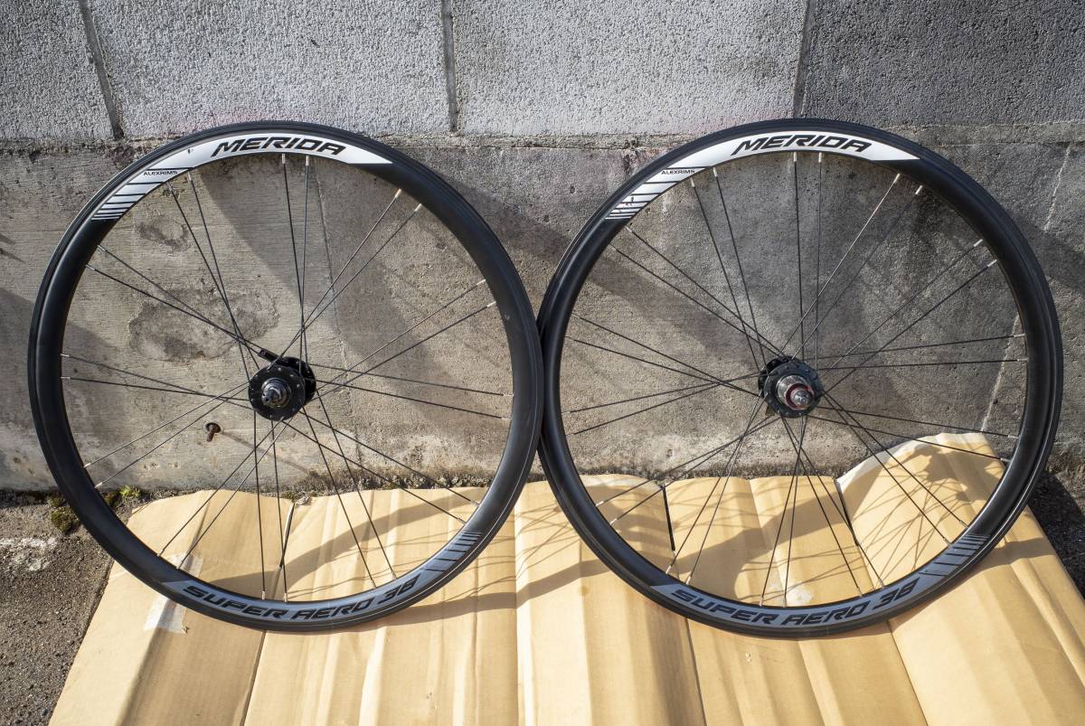 MERIDA ホイール SUPER AERO35 ALEXRIMS クイック100/135mm ディスクブレーキ仕様(27インチ、700C)｜売買されたオークション情報、yahooの商品情報を ...