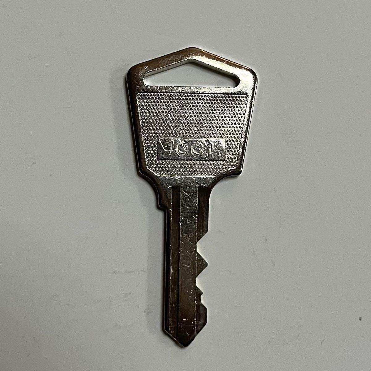タキゲン 1001 TAKIGEN 鍵 KEY 1001番 カギ 分電盤 ブレーカー 配電 かぎ(その他)｜売買されたオークション情報 ...