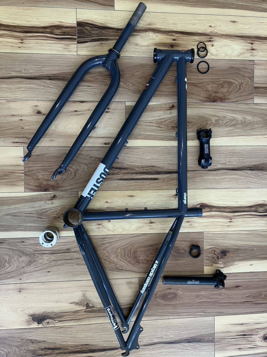 charge bikes DUSTER SS チャージバイク ダスター シングルスピード フレーム フォーク Sサイズ クロモリ26インチ ...
