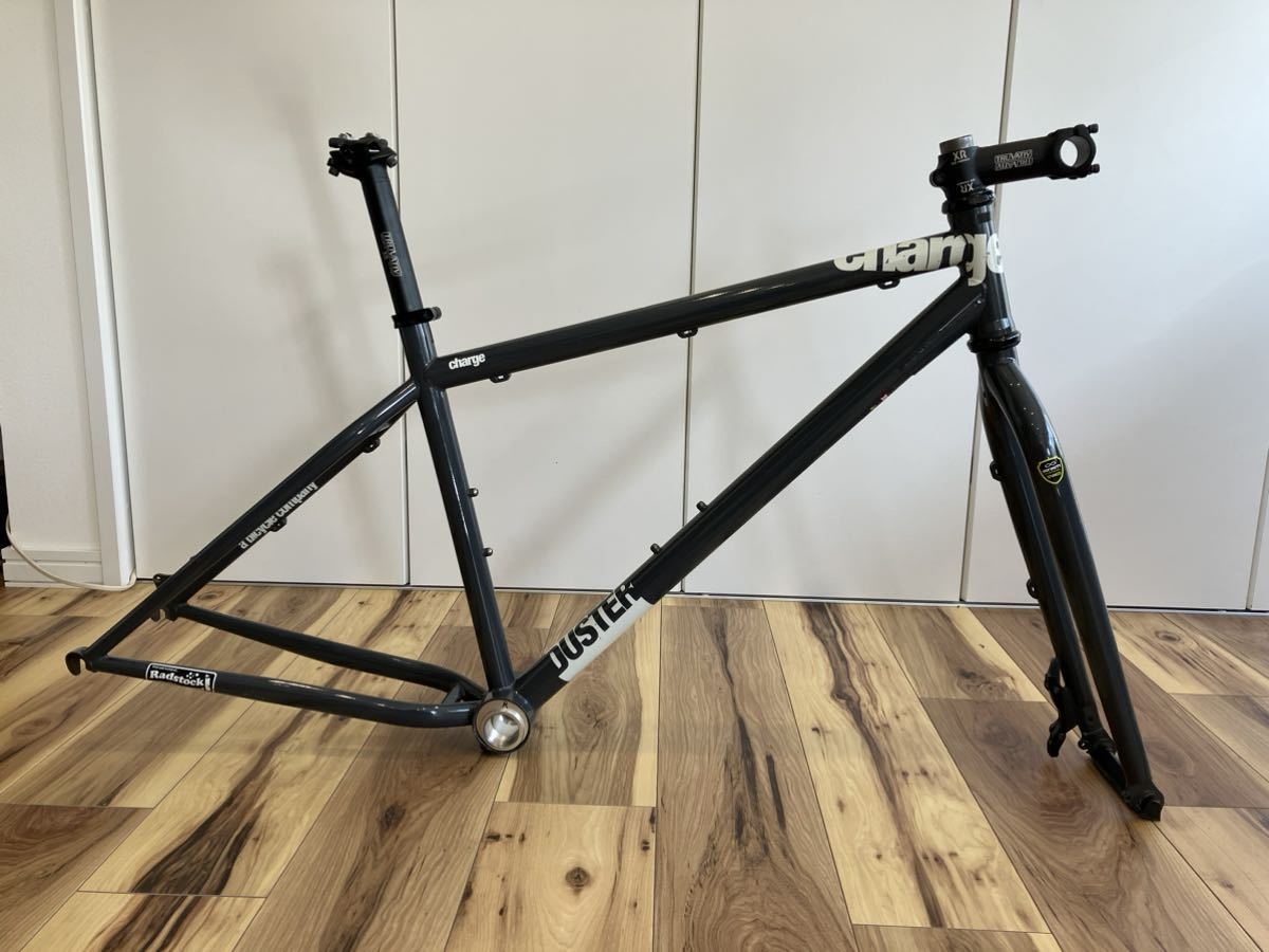 charge bikes DUSTER SS チャージバイク ダスター シングルスピード フレーム フォーク Sサイズ クロモリ26インチ ...