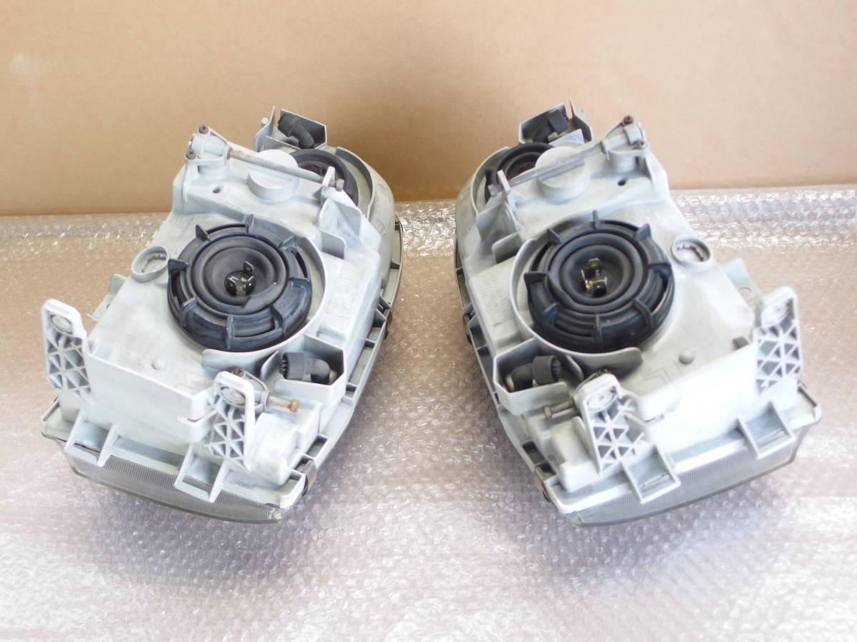 PE8W 三菱 デリカ スペースギア ヘッドライト 右 左 KOITO 110-87009 HEADLAMP KIT RH/LH PD8W ...