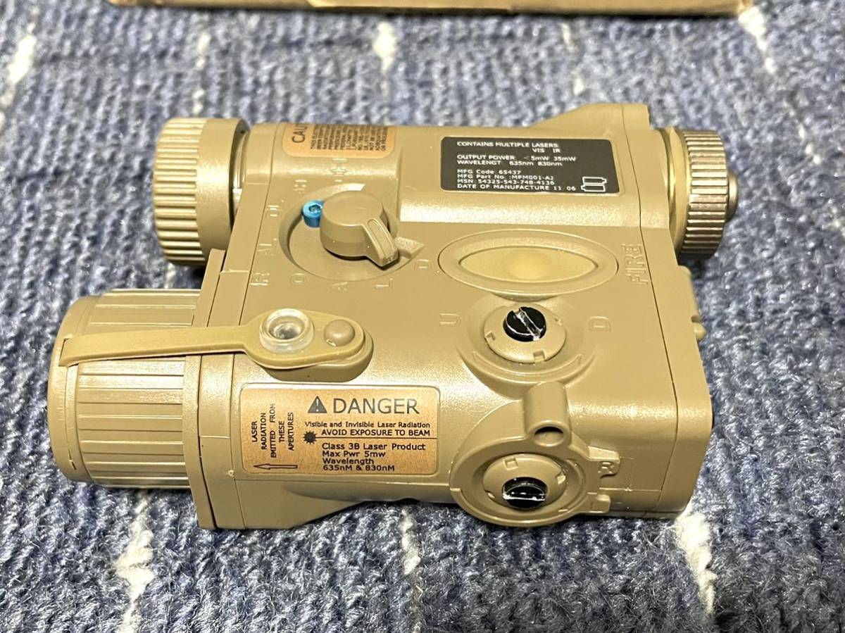 EREMENT製 PEQ-16A デュアルリモートスイッチセット PEQ-15 フラッシュライト アメリカ海兵隊 m27 M4A1 Mk18 ...