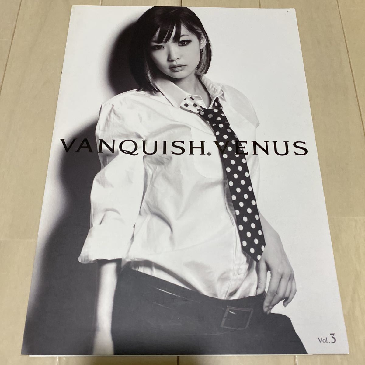 VANQUISH VENUS vol.3 Yun chi(ファッション総合)｜売買されたオークション情報、yahooの商品情報をアーカイブ公開 - オークファン（aucfan.com）