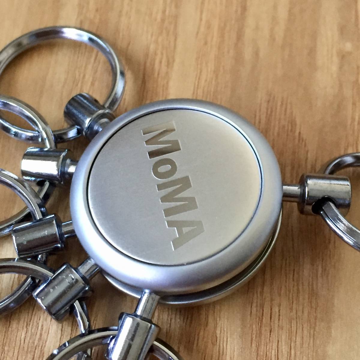 MoMA Key Ring Organizer モマ キーリング キーホルダー マンハッタン ニューヨーク近代美術館 The Museum ...
