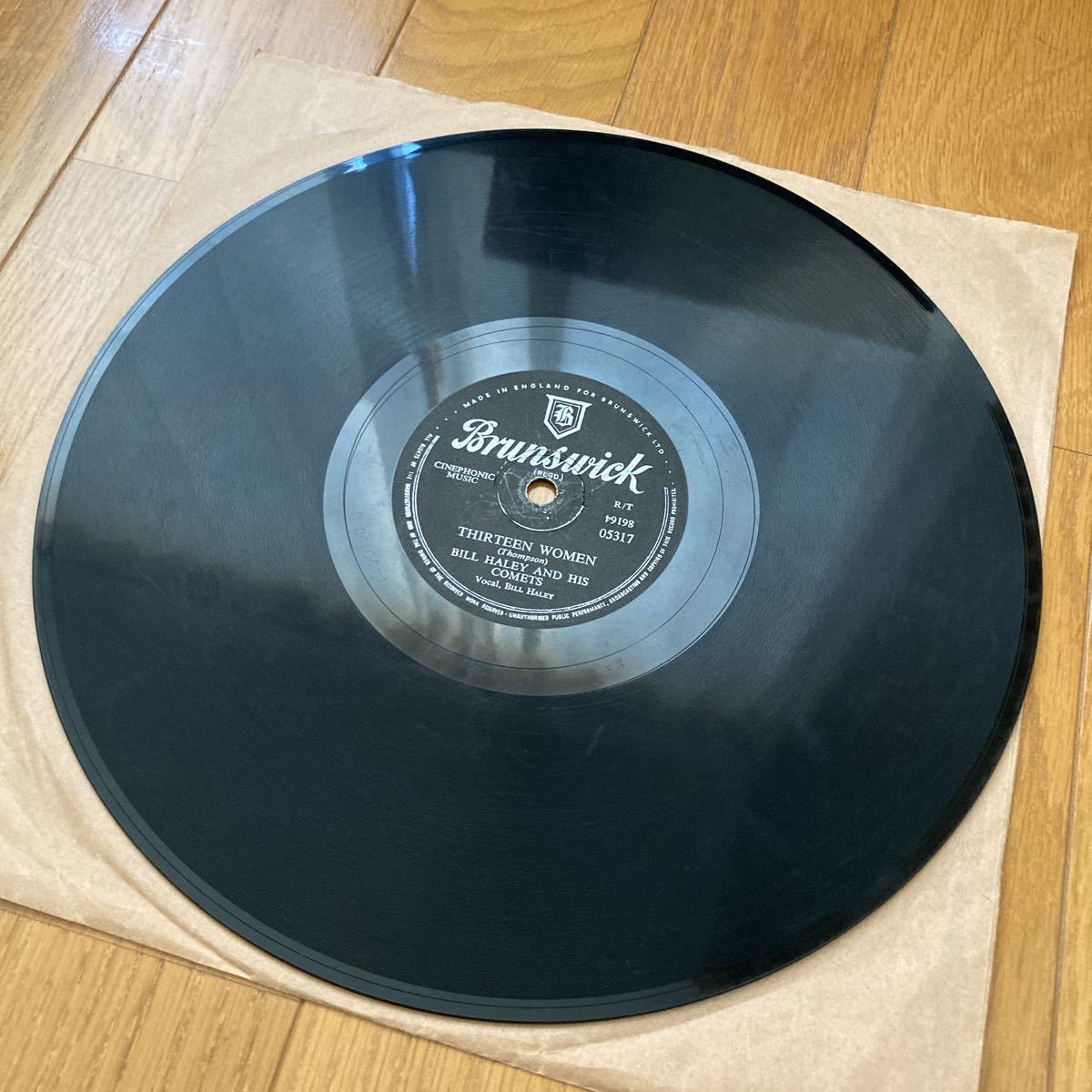 Bill Haley And His Comets We're Gonna Rock Around The Clock / Thirteen Women ビルヘイリー SP盤 蓄音機 ...