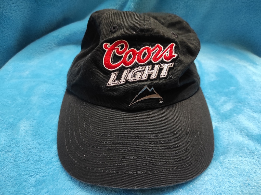 入手困難 古着 G136 Coors light 帽子 ビンテージ(野球帽)｜売買されたオークション情報、yahooの商品情報をアーカイブ公開 ...