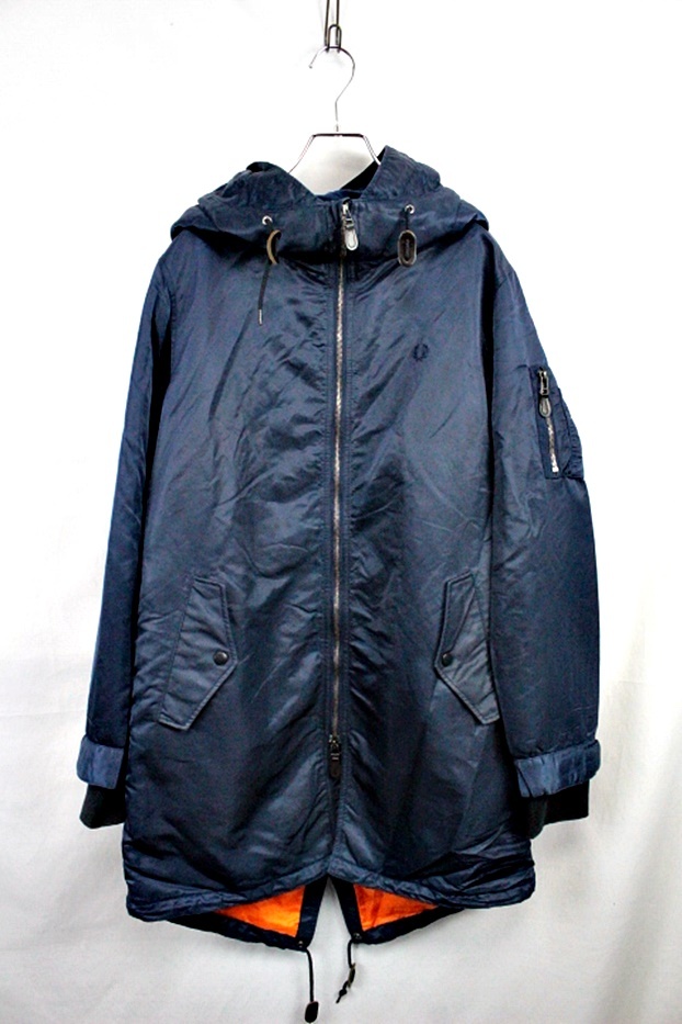 D403 フレッドペリー FRED PERRY 中綿モッズコート ミリタリーコート ネイビー ナイロン サイズM(ジャケット、上着)｜売買され ...