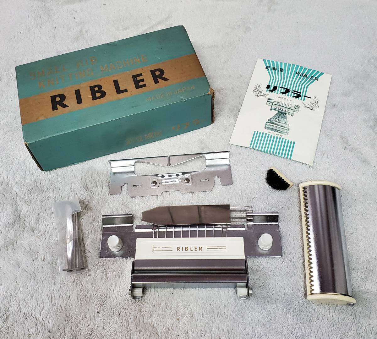 前立編機 リブラー 編機 RIBLER 昭和レトロ 編み物 ハンドメイド 動作未確認(編物)｜売買されたオークション情報、yahooの商品情報 ...