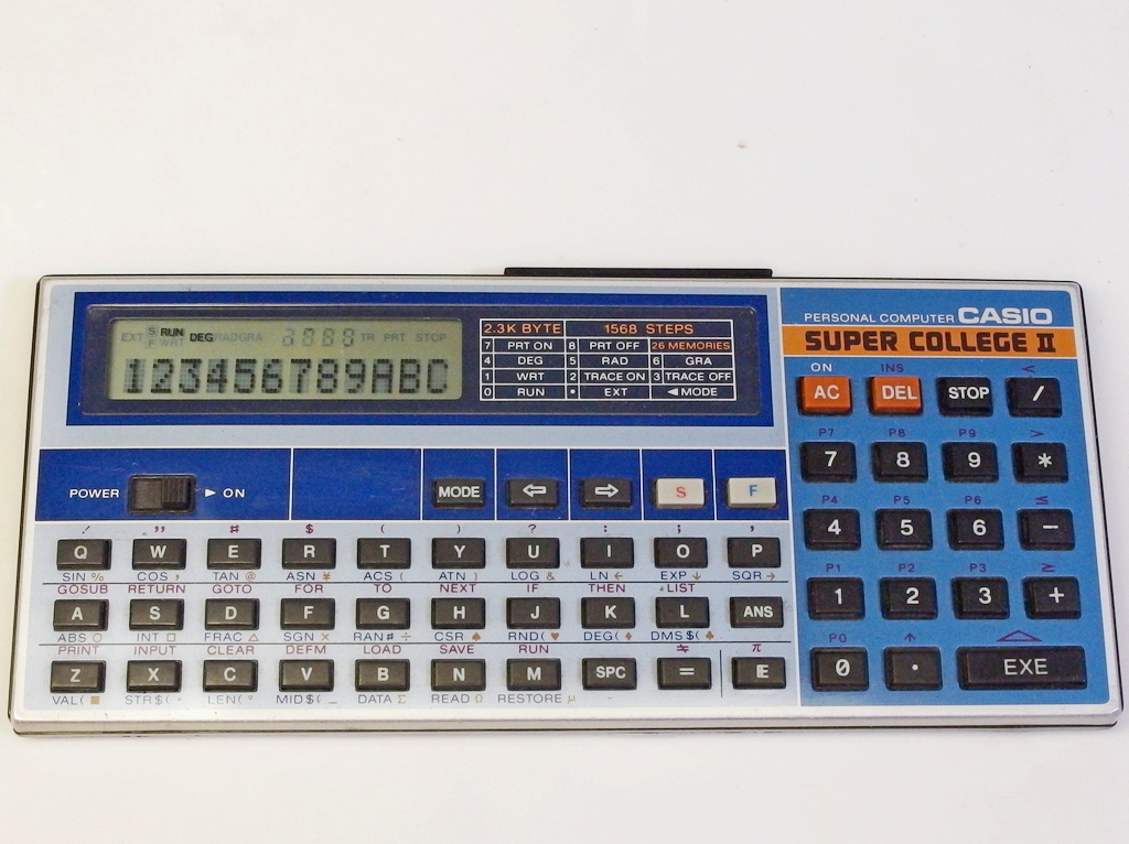 昭和レトロ CASIO カシオ ポケコン SUPER COLLEGE II ポケット コンピューター ジャンク品 通電 四則演算可 難あり(ポケットコンピュータ)｜売買されたオークション情報 ...