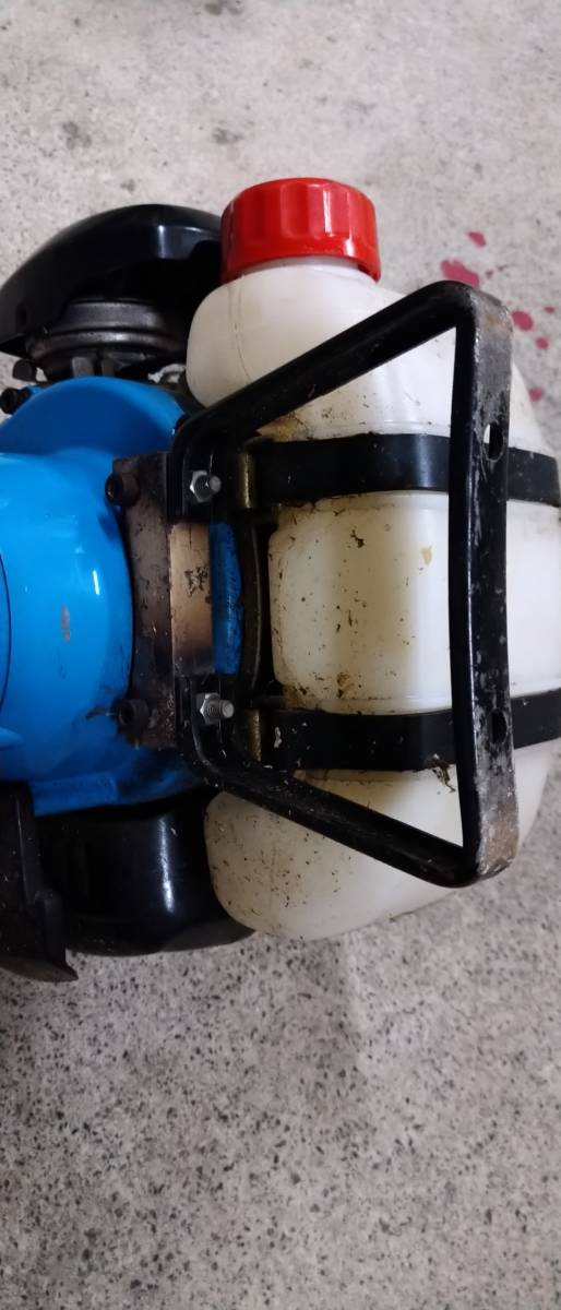 新ダイワ 刈払機 RM35 RM350(刈払機)｜売買されたオークション情報、yahooの商品情報をアーカイブ公開 - オークファン ...