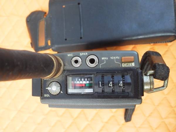 standard C110 FM トランシーバー 検 無線機(ハンディ)｜売買されたオークション情報、yahooの商品情報をアーカイブ公開 ...