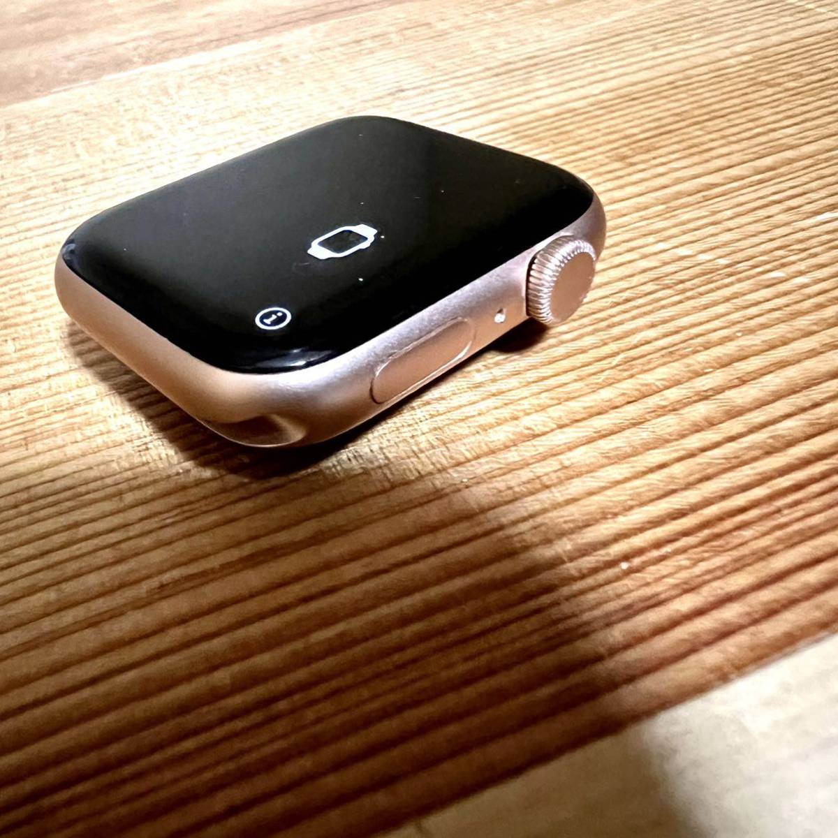 fa81 Apple アップルウォッチ SE 44MM WR 50 GPS 初期化 ALUMINUM&CERAMIC ピンクゴールド系 ...