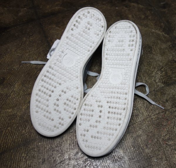 TK 展示品 adidas スタンスミス 銀色 シルバー FW5477 スニーカー US7 1/2 JP245 レディース ウィメンズ(24 ...