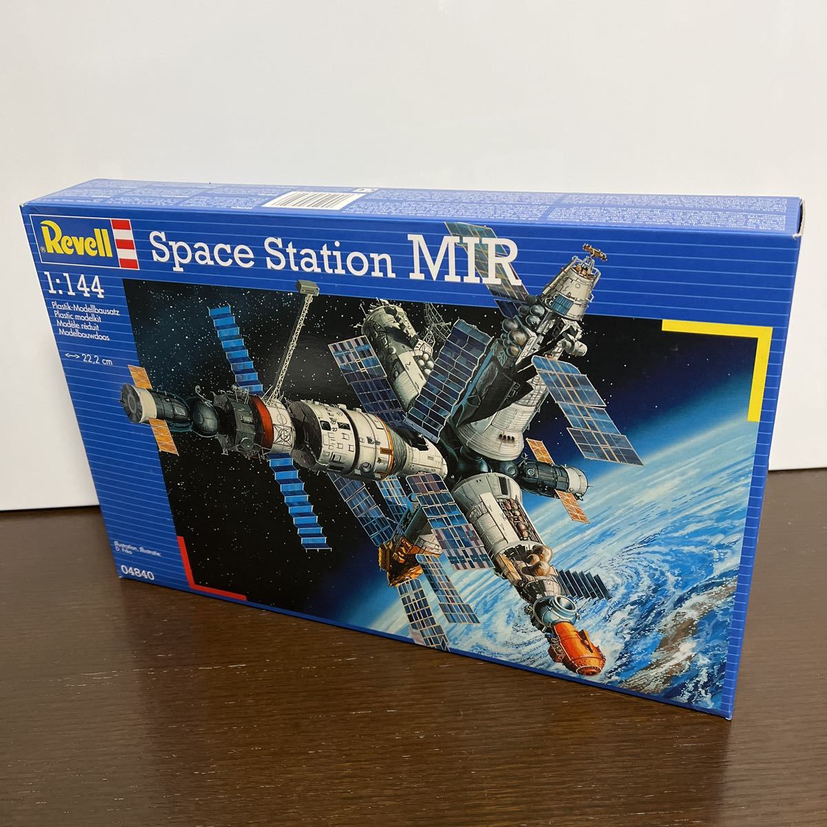 プラモデル 1/144 Space Station MIR 04840 Revell レベル ミール 宇宙ステーション(プラモデル)｜売買され ...
