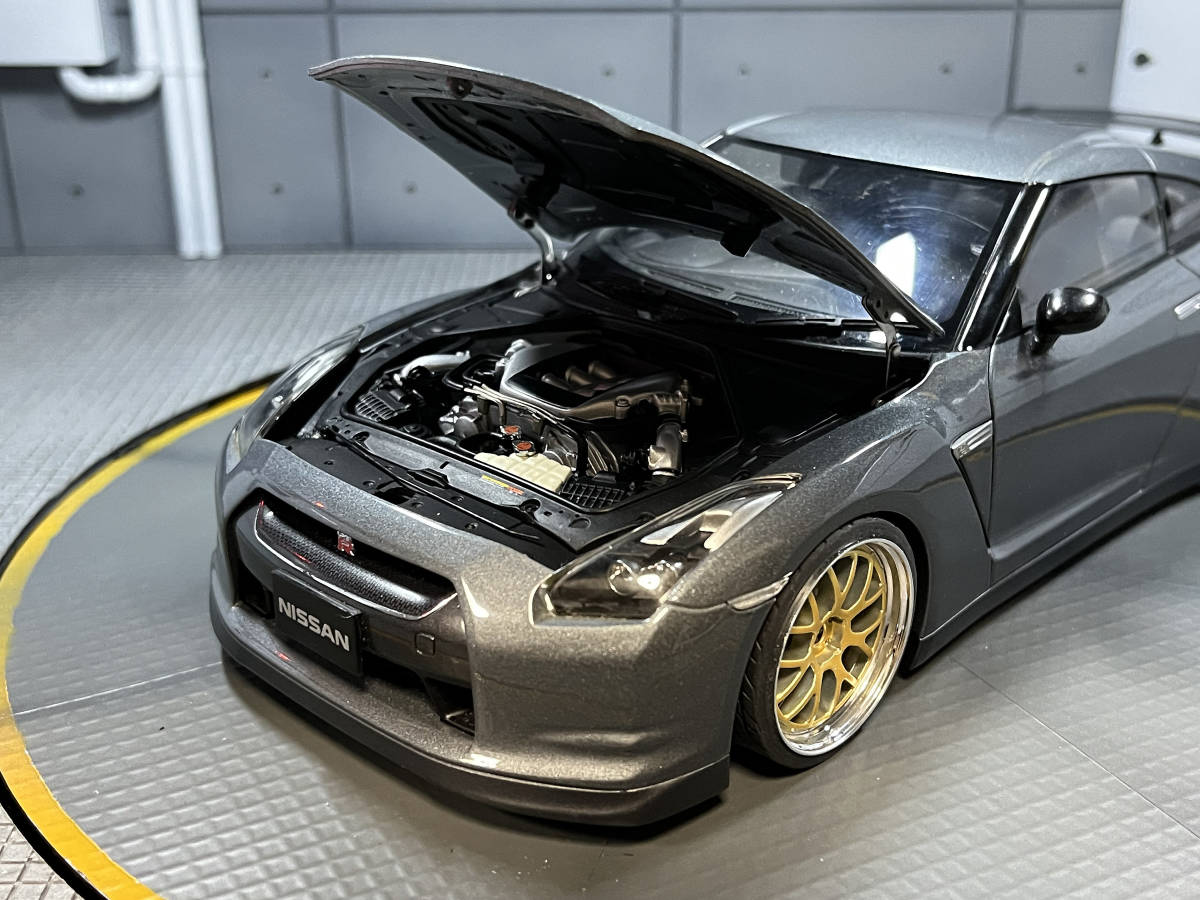 AUTO art 1/18 NISSAN SKYLINE GT-R R35 CUSTOM Dark MetalGray オートアート 日産 ...