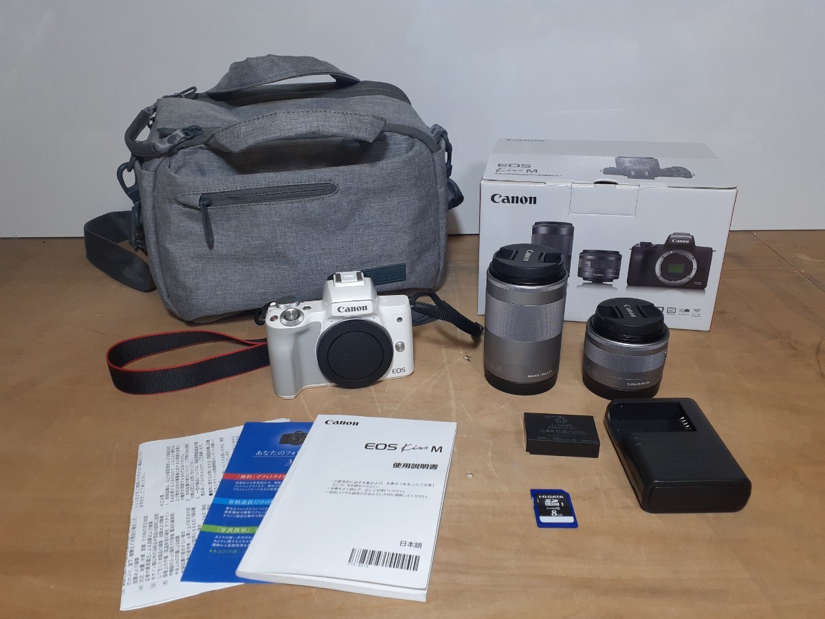 EOS KISS M ホワイト ダブルズームキット 動作良好 ミラーレス一眼 Canon(キヤノン)｜売買されたオークション情報、yahooの商品情報をアーカイブ公開 - オークファン ...