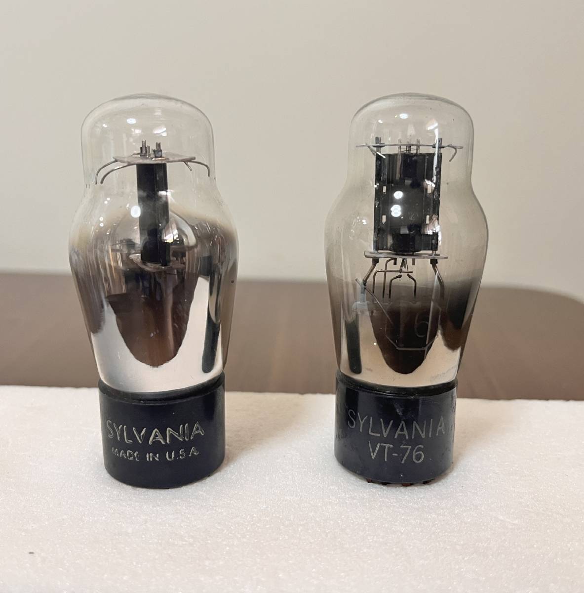 SYLVANIA VT-76 真空管 2 本(真空管)｜売買されたオークション情報、yahooの商品情報をアーカイブ公開 - オークファン ...