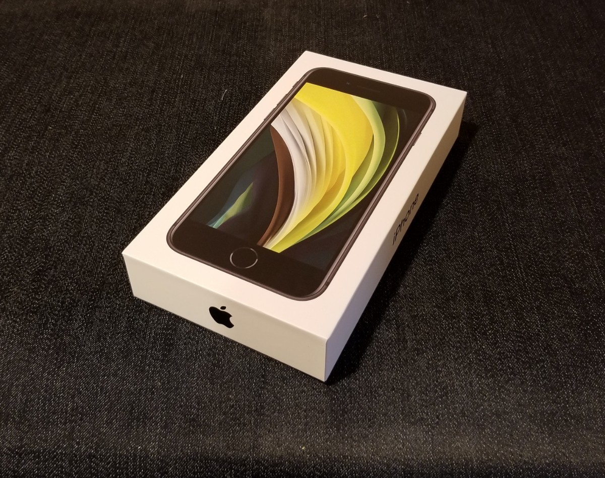 /SIMフリー iPhone SE2 第2世代 128GB/ブラック/一括購入/判定 /4G(iPhone)｜売買されたオークション情報 ...