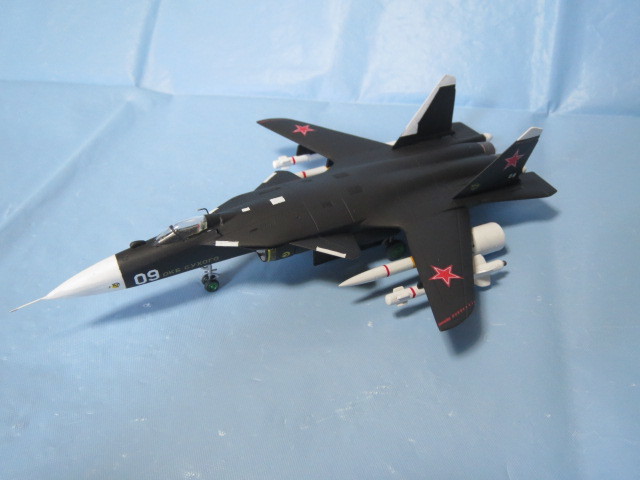 完成品 1/144 TRUMPETER SUKHOI SU-47 Berkut フル装備機 ロシア空軍 09(完成品)｜売買されたオークション ...