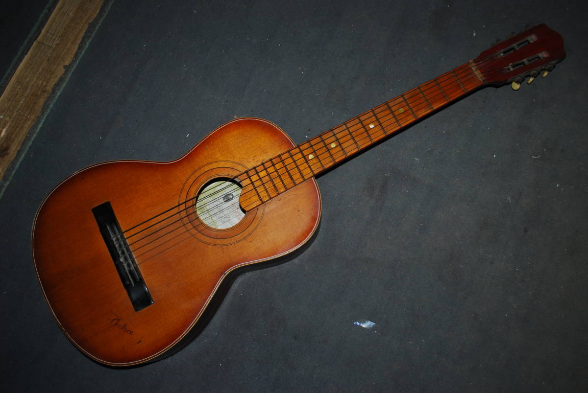 ギター CALACEの値段と価格推移は？｜8件の売買データからギター CALACEの価値がわかる。販売や買取価格の参考にも。