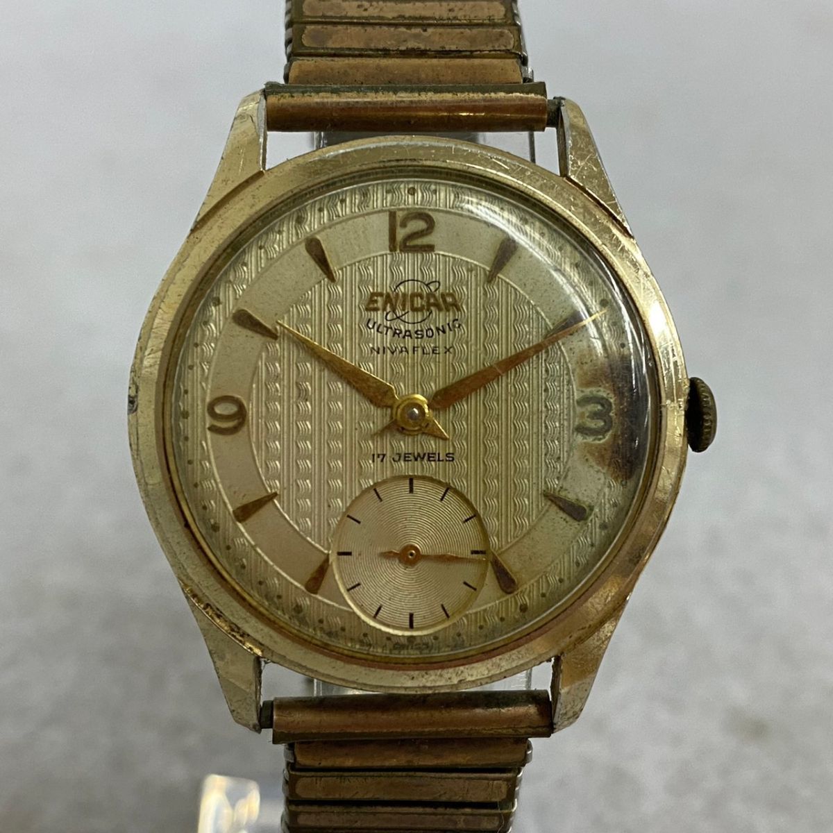 U367-C1-551 ENICAR エニカ ULTRASONIC ウルトラソニック NIVAFLEX 手巻き 17石 スモセコ ゴールド文字 ...
