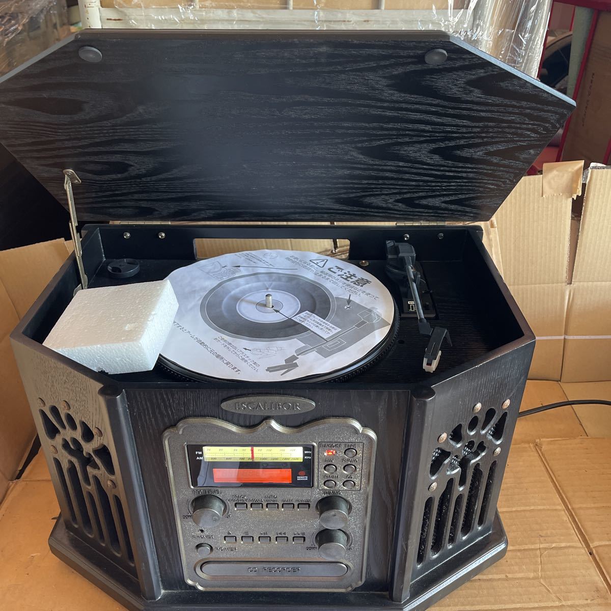 木製アンティーク風 マルチレコードプレーヤーESCALIBOR エスキャリバー model:6900(本体)｜売買されたオークション情報、yahooの商品情報をアーカイブ公開 - オークファン ...