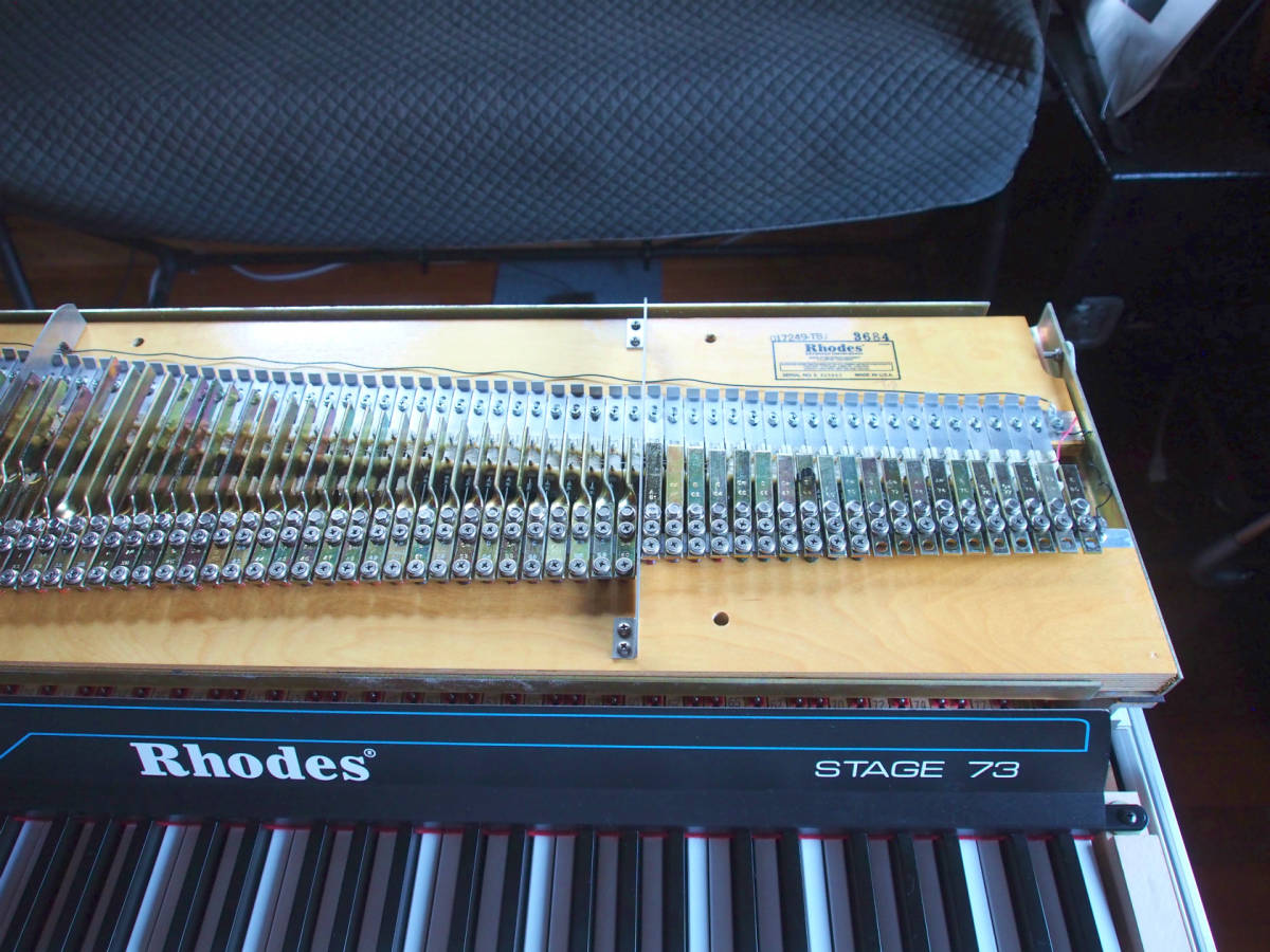 幻の名機 Rhodes Mark V 状態良好 完全動作 手渡し 配送対応 条件付き(電子ピアノ)｜売買されたオークション情報、yahooの ...