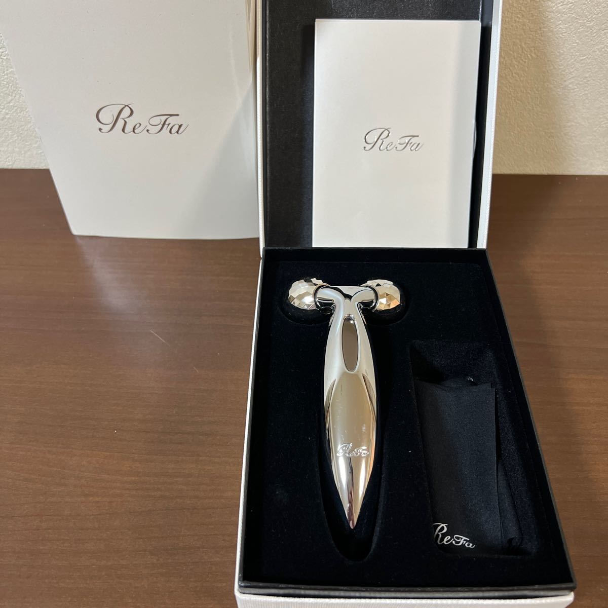 MTG ReFa CARAT FACE リファカラットフェイス RF-CF1842B 美顔ローラー フェイスケア 美顔器(美顔ローラー)｜売買されたオークション情報、yahooの商品情報を ...