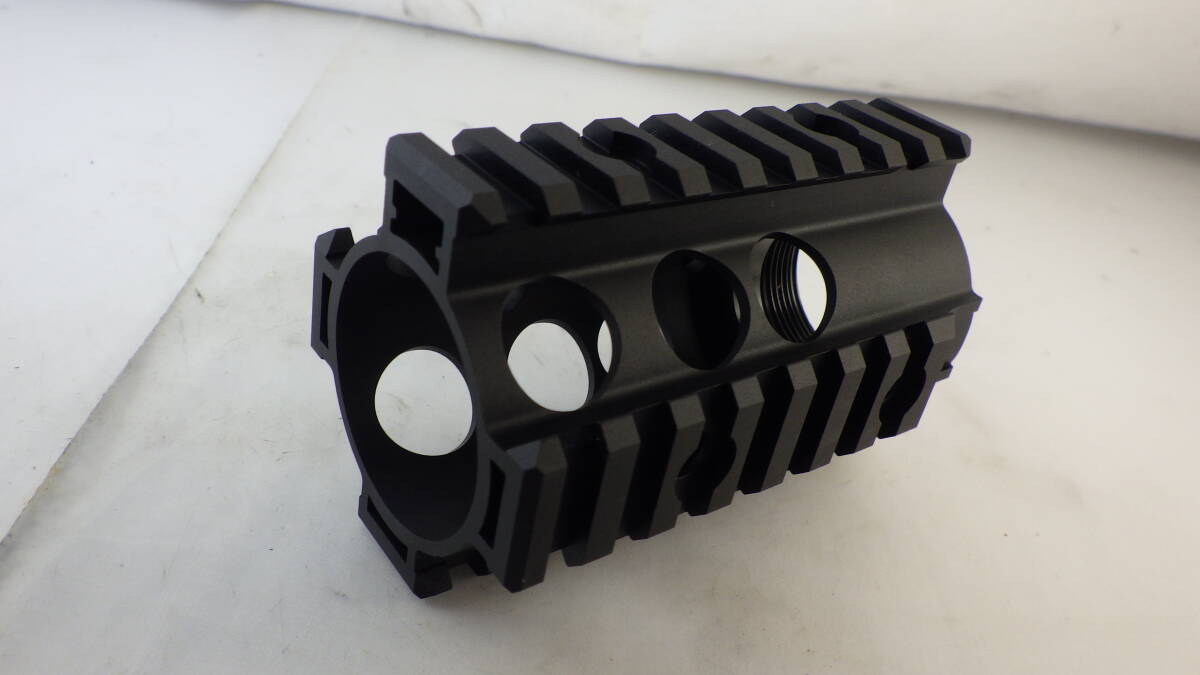 VFC Olympic Arms AR-15 ガスブローバック VF2-M4-OA-XS-BK01 レールハンドガード(ガスガン)｜売買された ...