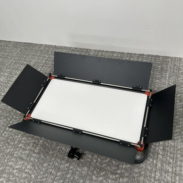 定価17万円 SWIT LEDライト PL-E90D DMX(その他)｜売買されたオークション情報、yahooの商品情報をアーカイブ公開 - オークファン（aucfan.com）