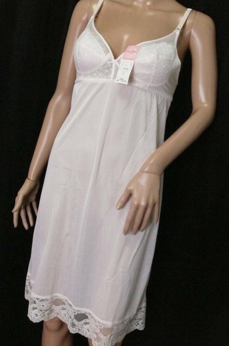 Cb899 グンゼブラスリップ A75(Sサイズ)｜売買されたオークション情報、yahooの商品情報をアーカイブ公開 - オークファン（aucfan.com）