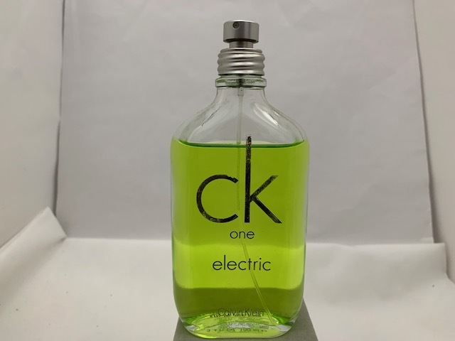 1000円スタート CK ONE electric 100ml 香水 カルバンクライン シーケー ワン エレクトリック 香水 残量8割 フタ ...