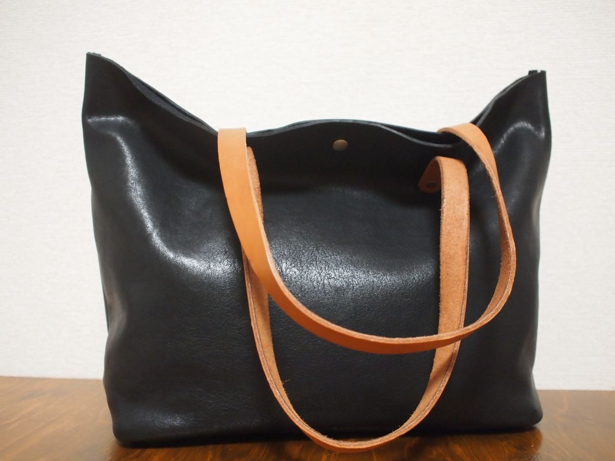 ハンドメイド国産本革鞄ヌメ革 クリーマーレザー BUトートバッグ DNV 551(トートバッグ)｜売買されたオークション情報、yahooの商品情報をアーカイブ公開 - オークファン ...