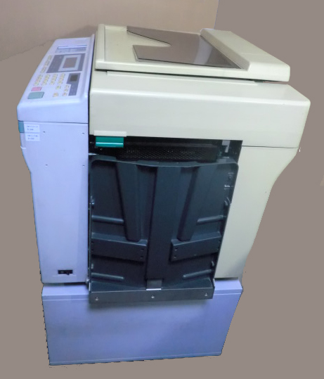 RISO リソグラフGR273 デジタル印刷機 理想科学(その他)｜売買されたオークション情報、yahooの商品情報をアーカイブ公開 - オークファン（aucfan.com）