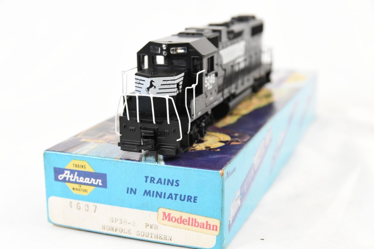 Athearn 4607 GP38-2 NORFOLK SOUTHERN ディーゼル機関車 /1002(機関車)｜売買されたオークション情報、yahooの商品情報をアーカイブ公開 ...