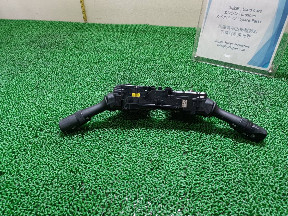 トヨタ コンビネーションスイッチ クラウン DBA-GRS214 GRS214 ARS210 AWS210 AWS211 AWS215 ...
