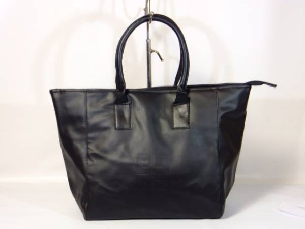 S65訳有 ノベルティGIVENCHY ジバンシイ トートバッグ(女性用)｜売買されたオークション情報、yahooの商品情報をアーカイブ公開 - オークファン（aucfan.com）