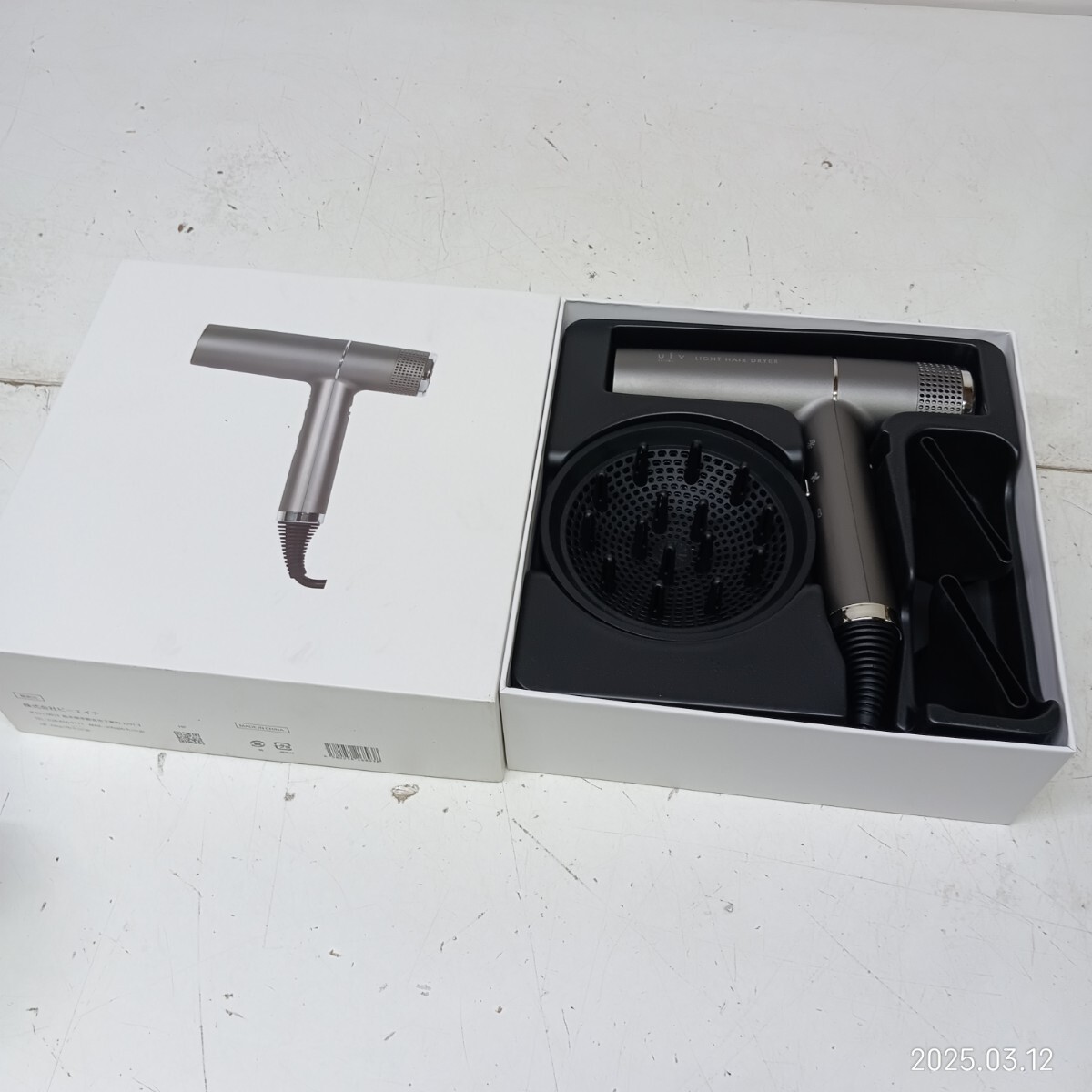 ビーエイチ UFV series Light Hair Dryer ライト ヘアドライヤー1522 1200w(その他)｜売買されたオークション情報、yahooの商品情報をアーカイブ公開 ...