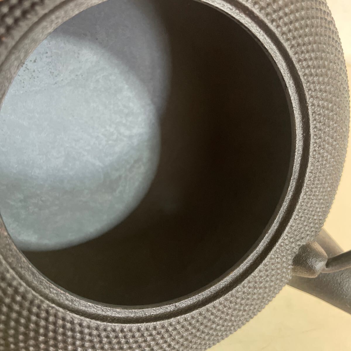 IH対応 鉄瓶 東雲アラレ 1L 及源/OIGEN 南部鉄器(鉄製)｜売買されたオークション情報、yahooの商品情報をアーカイブ公開 - オークファン（aucfan.com）