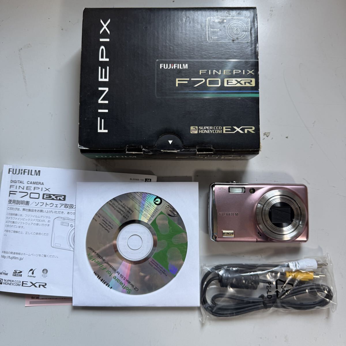 FUJIFILM FINEPIX F70EXR ピンク コンパクトデジタルカメラ(富士フイルム)｜売買されたオークション情報、yahooの商品 ...