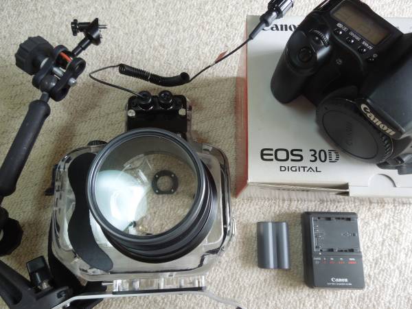 水中カメラ用 DIV工房ハウジング＋EOS30Dカメラ セット(その他)｜売買されたオークション情報、yahooの商品情報をアーカイブ公開 - オークファン（aucfan.com）