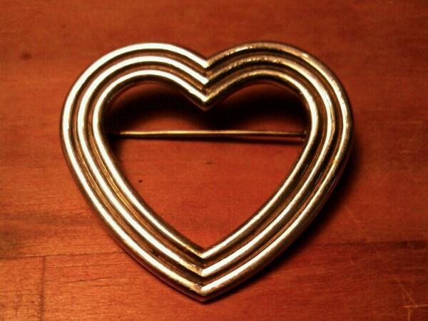 ティファニー TIFFANY&CO ハート ブローチ MENARD silver925 銀(ティファニー)｜売買されたオークション情報 ...