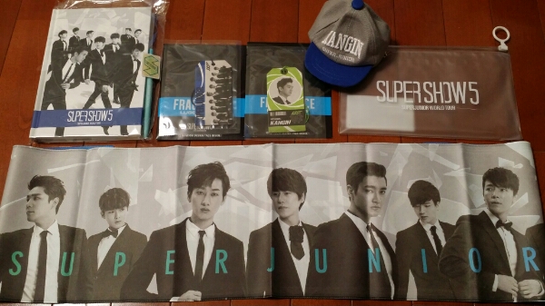 SUPERJUNIOR SUPERSHOW5 公式グッズセット(SUPER JUNIOR)｜売買されたオークション情報、yahooの商品情報をアーカイブ公開 - オークファン（aucfan.com）