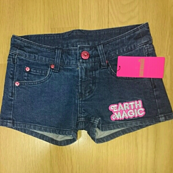 アースマジック EARTHMAGIC デニムショートパンツ 160cm(ボトムス)｜売買されたオークション情報、yahooの商品情報をアーカイブ公開 - オークファン（aucfan.com）